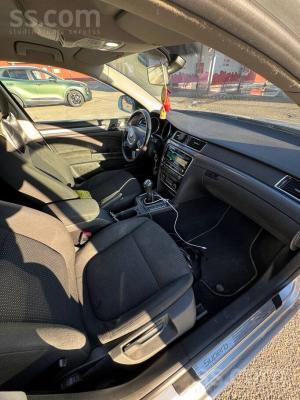 Skoda SuperB 2009 in Riga, with an engine capacity of 1.90 L and mileage of 424 thousand km for 3000 €, photo 13 on AUTOMOTO.COM.LV