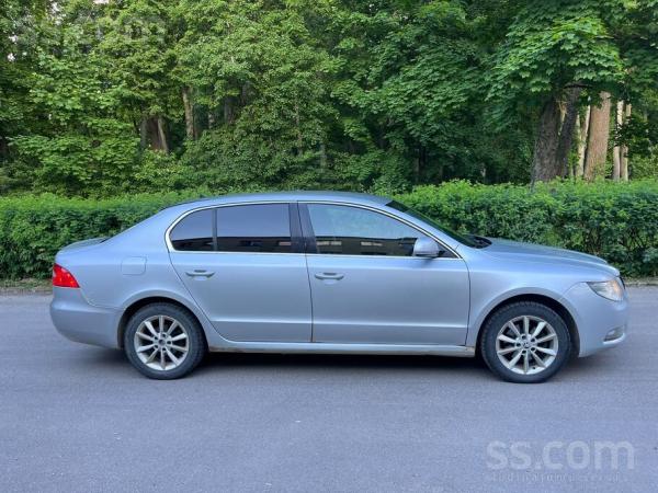 Skoda SuperB 2009 Madona, ar dzinēja tilpumu 1.90 L un nobraukumu 400 tūkst. km par 1550 €, foto 4 vietnē AUTOMOTO.COM.LV