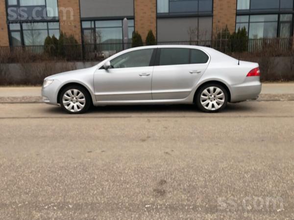 Skoda SuperB 2009 in Riga, with an engine capacity of 2.00 L and mileage of 356 thousand km for 3445 €, photo 1 on AUTOMOTO.COM.LV
