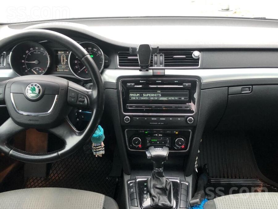 Skoda SuperB 2009 Rīga, ar dzinēja tilpumu 2.00 L un nobraukumu 356 tūkst. km par 3445 €, foto 14 vietnē AUTOMOTO.COM.LV