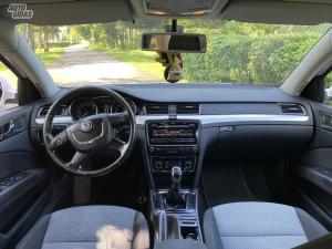 Skoda SuperB 2010 Ignalina, ar dzinēja tilpumu 2.00 L un nobraukumu 350 tūkst. km par 2500 €, foto 10 vietnē AUTOMOTO.COM.LV