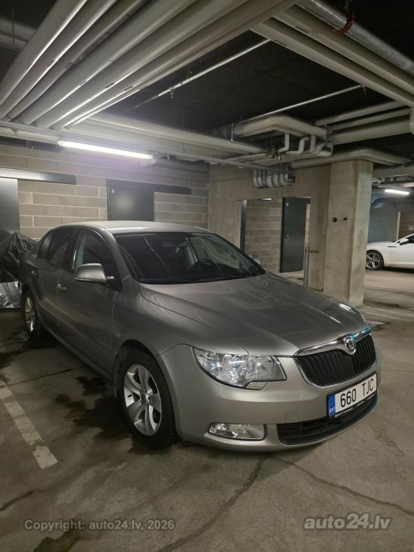 Skoda SuperB 2011 Tallina, ar dzinēja tilpumu 1.80 L un nobraukumu 244 tūkst. km par 5100 €, foto 8 vietnē AUTOMOTO.COM.LV
