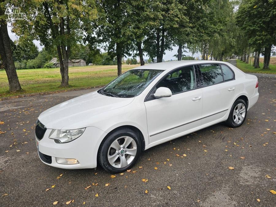 Skoda SuperB 2013 Tauragė, ar dzinēja tilpumu 1.60 L un nobraukumu 281 tūkst. km par 4000 €, foto 3 vietnē AUTOMOTO.COM.LV