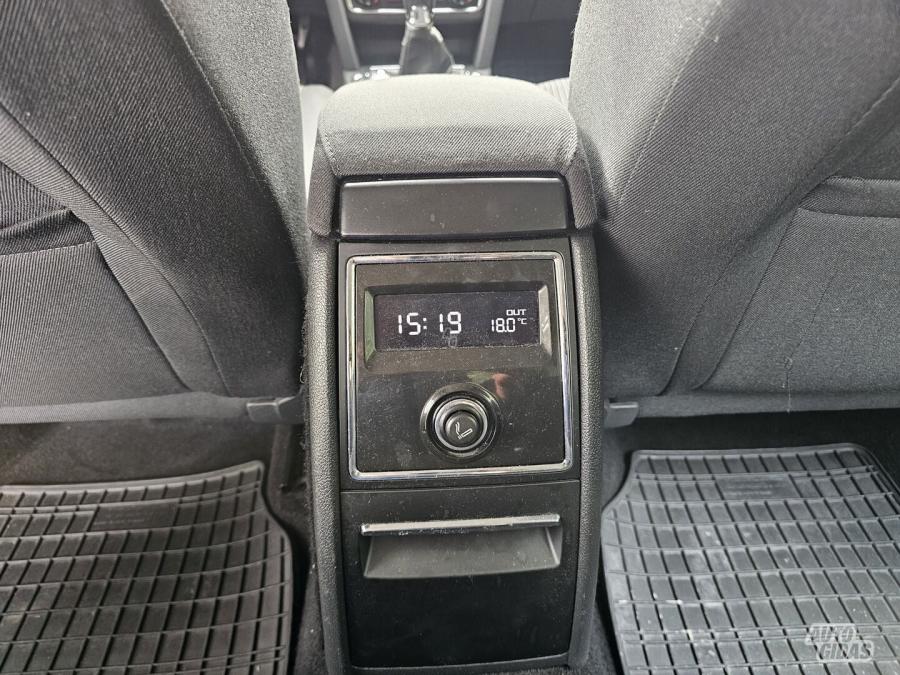 Skoda SuperB 2013 Tauragė, ar dzinēja tilpumu 1.60 L un nobraukumu 281 tūkst. km par 4000 €, foto 20 vietnē AUTOMOTO.COM.LV