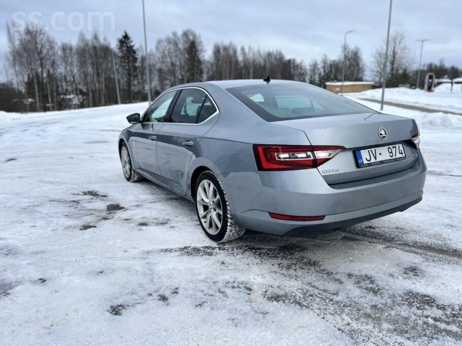 Skoda SuperB 2015 in Cesis, with an engine capacity of 2.00 L and mileage of 297 thousand km for 15150 €, photo 4 on AUTOMOTO.COM.LV