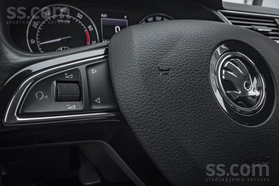 Skoda SuperB 2015 Rīga, ar dzinēja tilpumu 2.00 L un nobraukumu 161 tūkst. km par 14690 €, foto 18 vietnē AUTOMOTO.COM.LV