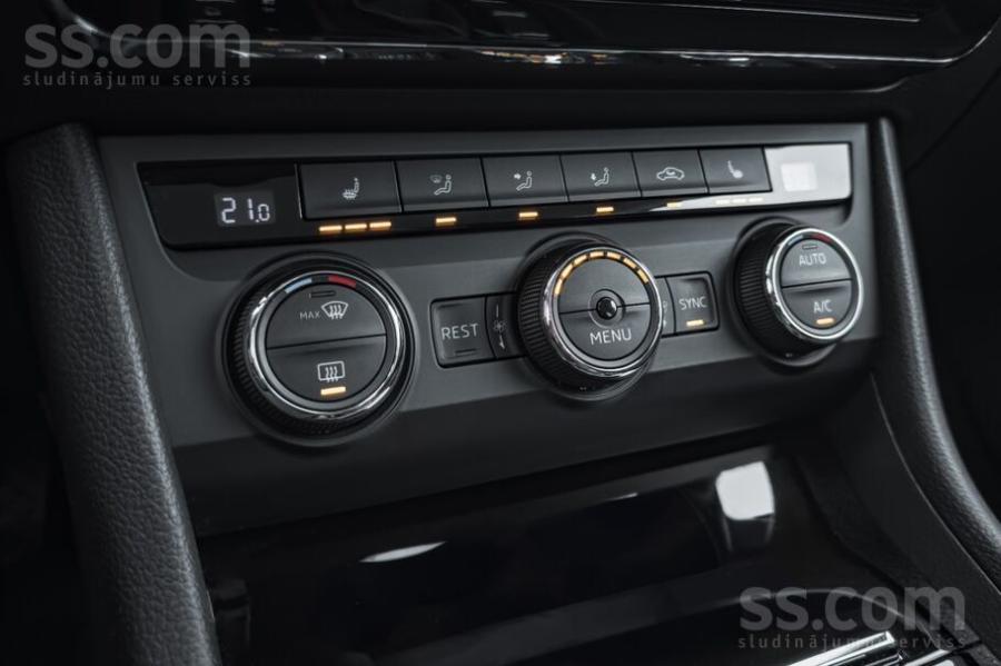 Skoda SuperB 2015 Rīga, ar dzinēja tilpumu 2.00 L un nobraukumu 161 tūkst. km par 14690 €, foto 23 vietnē AUTOMOTO.COM.LV
