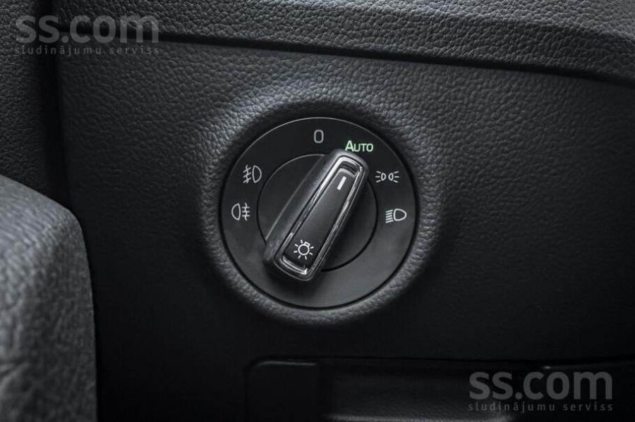 Skoda SuperB 2015 Rīga, ar dzinēja tilpumu 2.00 L un nobraukumu 161 tūkst. km par 14690 €, foto 29 vietnē AUTOMOTO.COM.LV