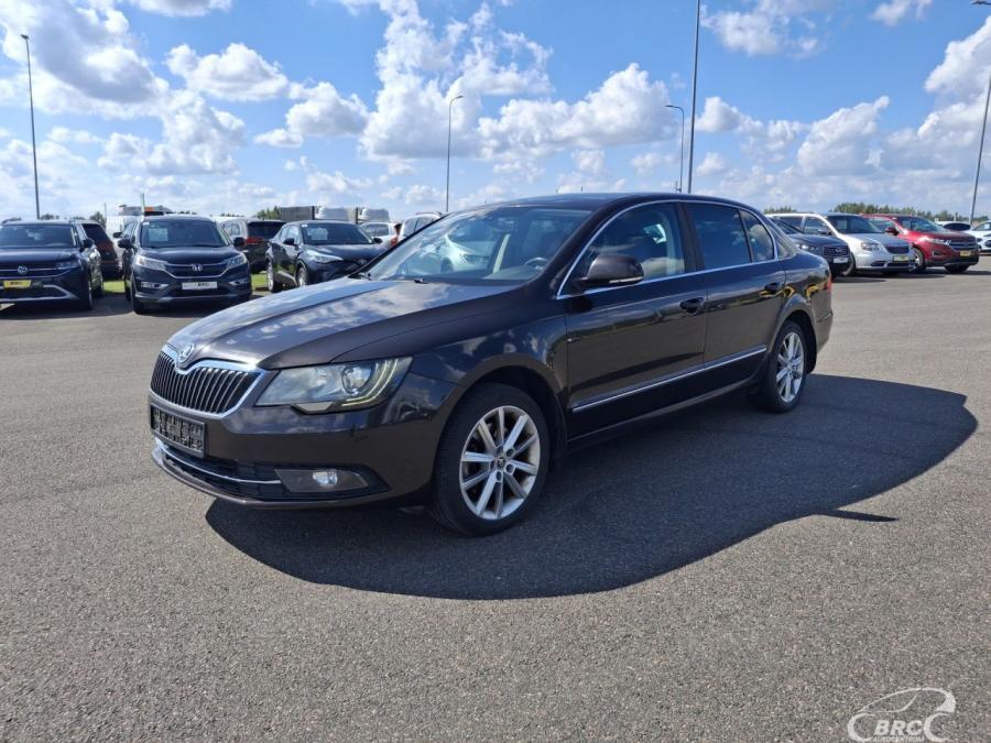 Skoda SuperB 2015 in Vilnius, with an engine capacity of 1.97 L and mileage of 265 thousand km for 6500 €, photo 4 on AUTOMOTO.COM.LV