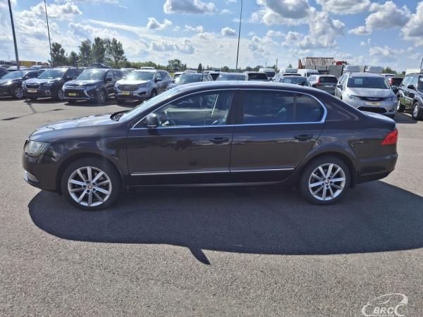 Skoda SuperB 2015 in Vilnius, with an engine capacity of 1.97 L and mileage of 265 thousand km for 6500 €, photo 4 on AUTOMOTO.COM.LV