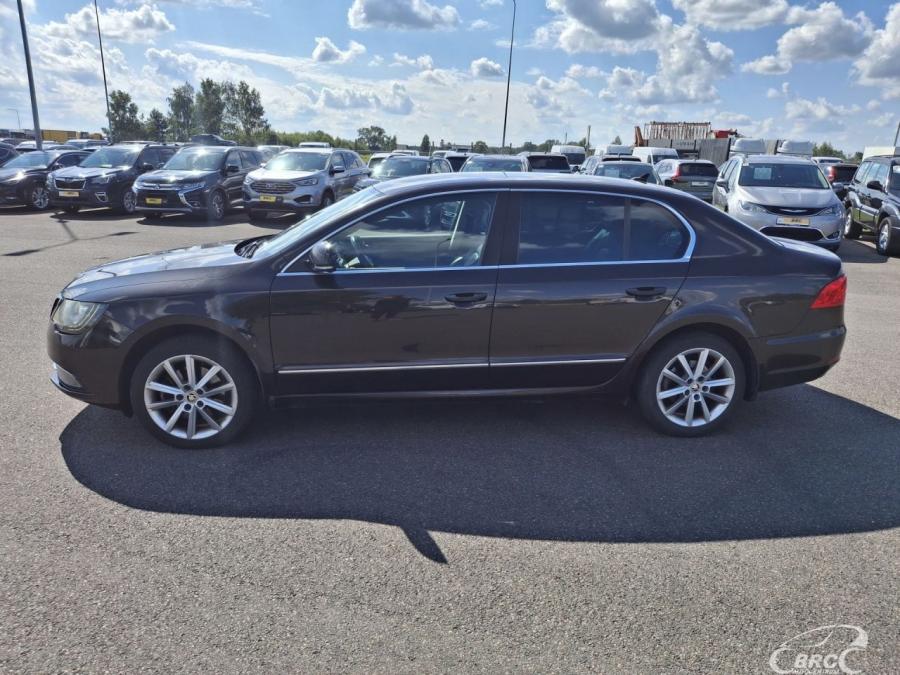 Skoda SuperB 2015 in Vilnius, with an engine capacity of 1.97 L and mileage of 265 thousand km for 6500 €, photo 5 on AUTOMOTO.COM.LV