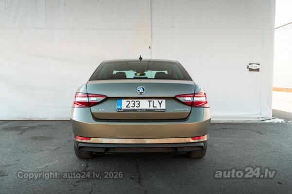 Skoda SuperB 2016 Tartu, ar dzinēja tilpumu 2.00 L un nobraukumu 163 tūkst. km par 13900 €, foto 5 vietnē AUTOMOTO.COM.LV