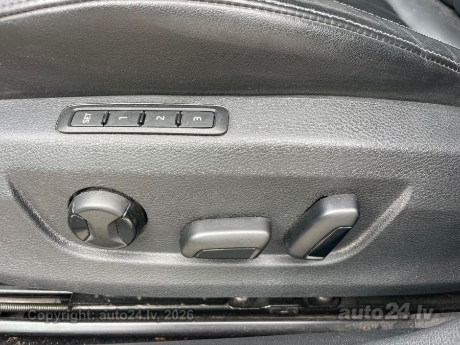 Skoda SuperB 2017 Tallina, ar dzinēja tilpumu 2.00 L un nobraukumu 142 tūkst. km par 18900 €, foto 16 vietnē AUTOMOTO.COM.LV