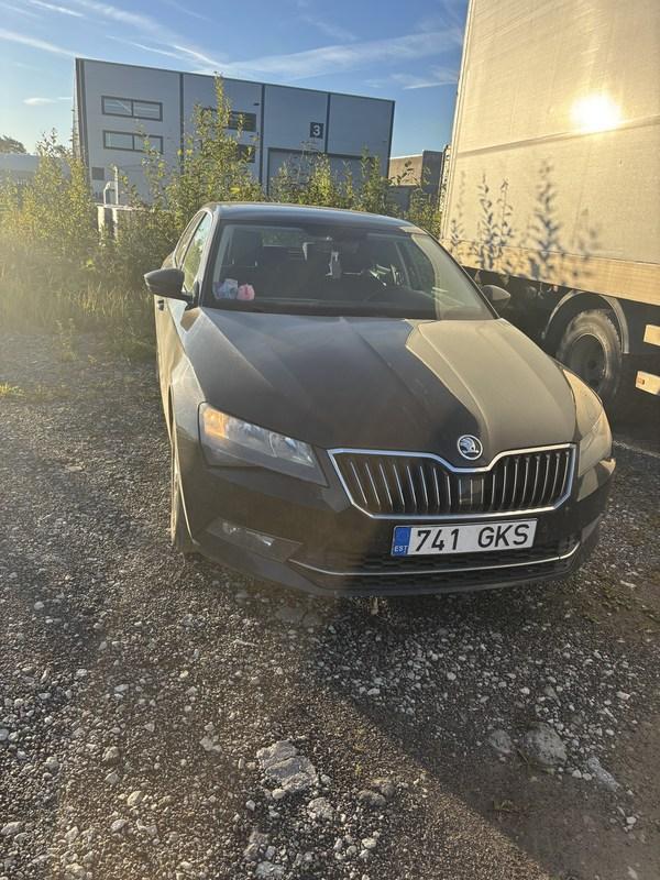 Skoda SuperB 2018 Tallina, ar dzinēja tilpumu 1.60 L un nobraukumu 188 tūkst. km par 13000 €, foto 6 vietnē AUTOMOTO.COM.LV