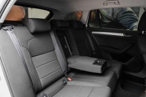 Skoda SuperB 2018 in Peetri, with an engine capacity of 2.00 L and mileage of 286 thousand km for 9500 €, photo 14 on AUTOMOTO.COM.LV