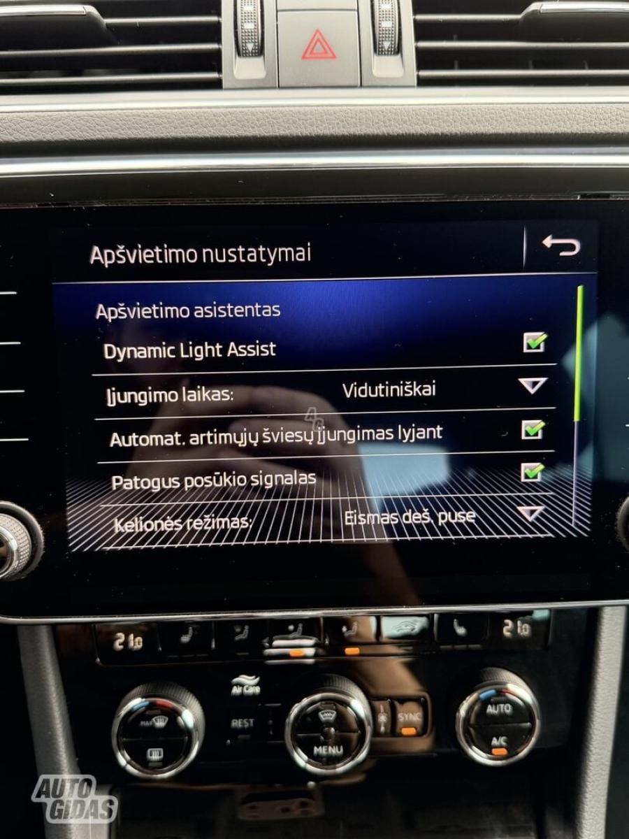 Skoda SuperB 2019 in Klaipeda, with an engine capacity of 2.00 L and mileage of 98 thousand km for 17550 €, photo 27 on AUTOMOTO.COM.LV