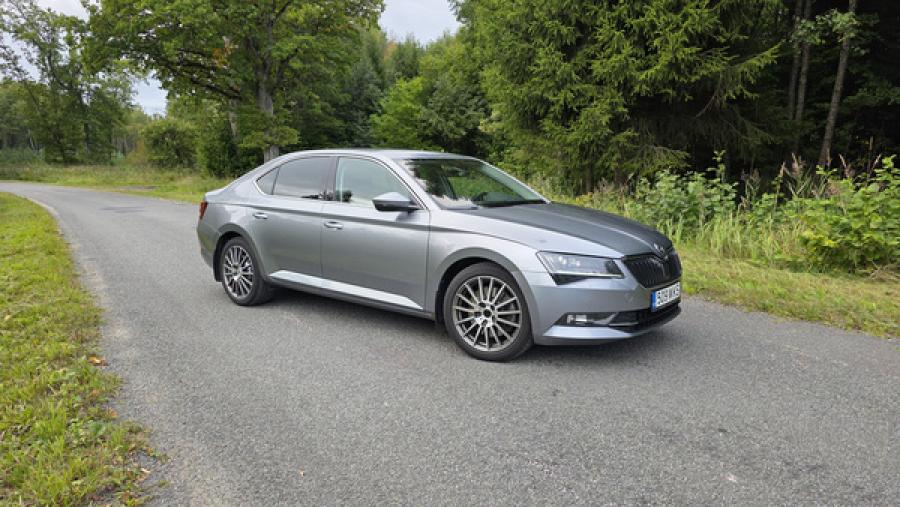 Skoda SuperB 2019 Hāpsalu, ar dzinēja tilpumu 2.00 L un nobraukumu 92 tūkst. km par 19000 €, foto 3 vietnē AUTOMOTO.COM.LV