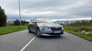 Skoda SuperB 2019 Hāpsalu, ar dzinēja tilpumu 2.00 L un nobraukumu 92 tūkst. km par 19000 €, foto 5 vietnē AUTOMOTO.COM.LV