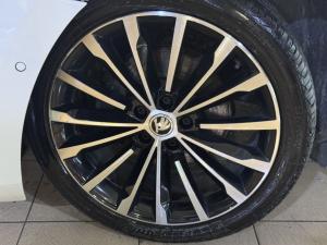 Skoda SuperB 2020 in Vilnius, with an engine capacity of 1.40 L and mileage of 146 thousand km for 18650 €, photo 5 on AUTOMOTO.COM.LV