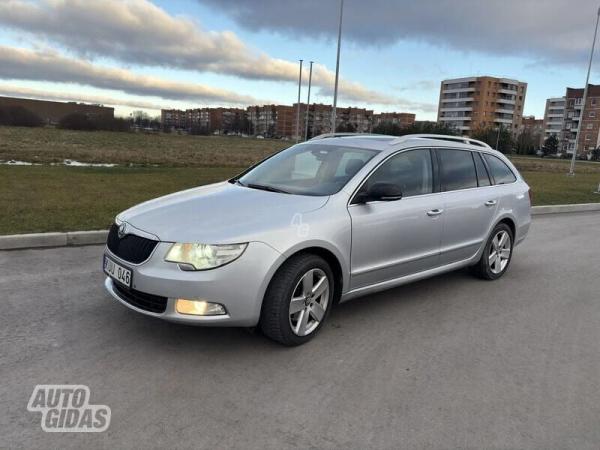 Skoda SuperB 2010 in Kretinga, with an engine capacity of 2.00 L and mileage of 450 thousand km for 3650 €, photo 2 on AUTOMOTO.COM.LV