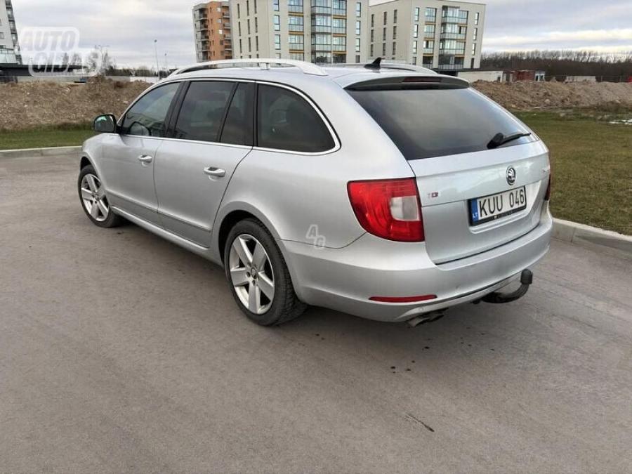 Skoda SuperB 2010 in Kretinga, with an engine capacity of 2.00 L and mileage of 450 thousand km for 3650 €, photo 4 on AUTOMOTO.COM.LV