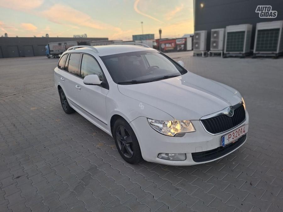 Skoda SuperB 2010 Kauņa, ar dzinēja tilpumu 2.00 L un nobraukumu 290 tūkst. km par 4350 €, foto 12 vietnē AUTOMOTO.COM.LV
