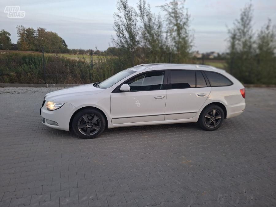 Skoda SuperB 2010 Kauņa, ar dzinēja tilpumu 2.00 L un nobraukumu 290 tūkst. km par 4350 €, foto 17 vietnē AUTOMOTO.COM.LV