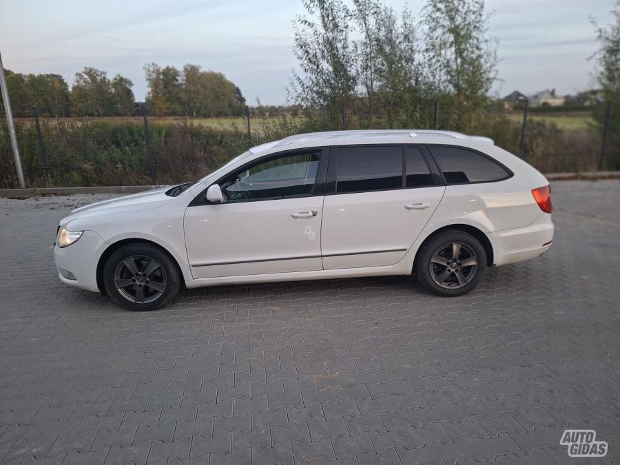 Skoda SuperB 2010 Kauņa, ar dzinēja tilpumu 2.00 L un nobraukumu 290 tūkst. km par 4350 €, foto 18 vietnē AUTOMOTO.COM.LV