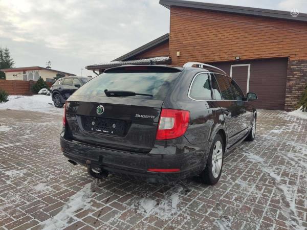 Skoda SuperB 2011 in Pakruojis, with an engine capacity of 1.60 L and mileage of 200 thousand km for 5250 €, photo 5 on AUTOMOTO.COM.LV