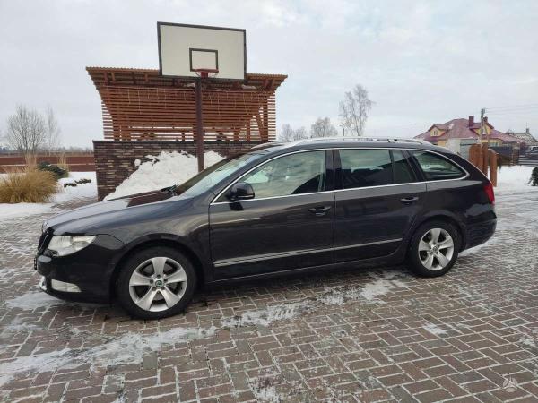 Skoda SuperB 2011 in Pakruojis, with an engine capacity of 1.60 L and mileage of 200 thousand km for 5250 €, photo 6 on AUTOMOTO.COM.LV