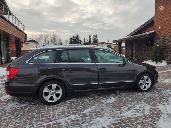 Skoda SuperB 2011 in Pakruojis, with an engine capacity of 1.60 L and mileage of 200 thousand km for 5250 €, photo 11 on AUTOMOTO.COM.LV