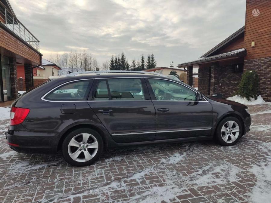 Skoda SuperB 2011 Pakruojis, ar dzinēja tilpumu 1.60 L un nobraukumu 200 tūkst. km par 5250 €, foto 11 vietnē AUTOMOTO.COM.LV
