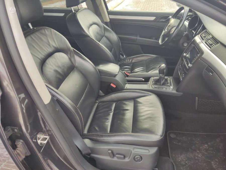 Skoda SuperB 2011 Pakruojis, ar dzinēja tilpumu 1.60 L un nobraukumu 200 tūkst. km par 5250 €, foto 15 vietnē AUTOMOTO.COM.LV