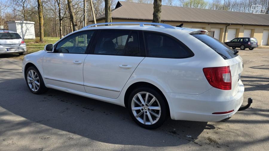 Skoda SuperB 2011 in Panevezys, with an engine capacity of 1.60 L and mileage of 415 thousand km for 3500 €, photo 3 on AUTOMOTO.COM.LV
