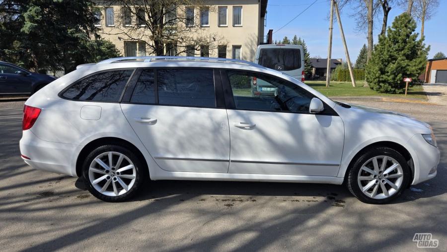 Skoda SuperB 2011 in Panevezys, with an engine capacity of 1.60 L and mileage of 415 thousand km for 3500 €, photo 7 on AUTOMOTO.COM.LV