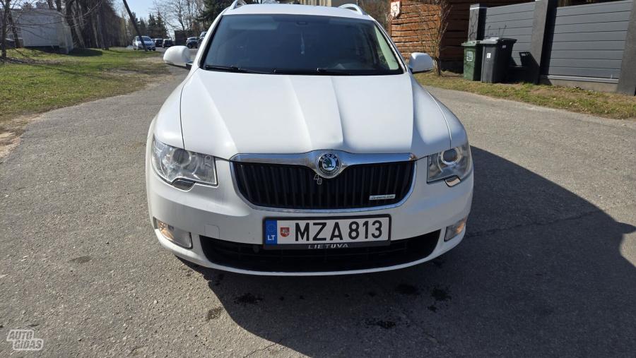 Skoda SuperB 2011 in Panevezys, with an engine capacity of 1.60 L and mileage of 415 thousand km for 3500 €, photo 12 on AUTOMOTO.COM.LV