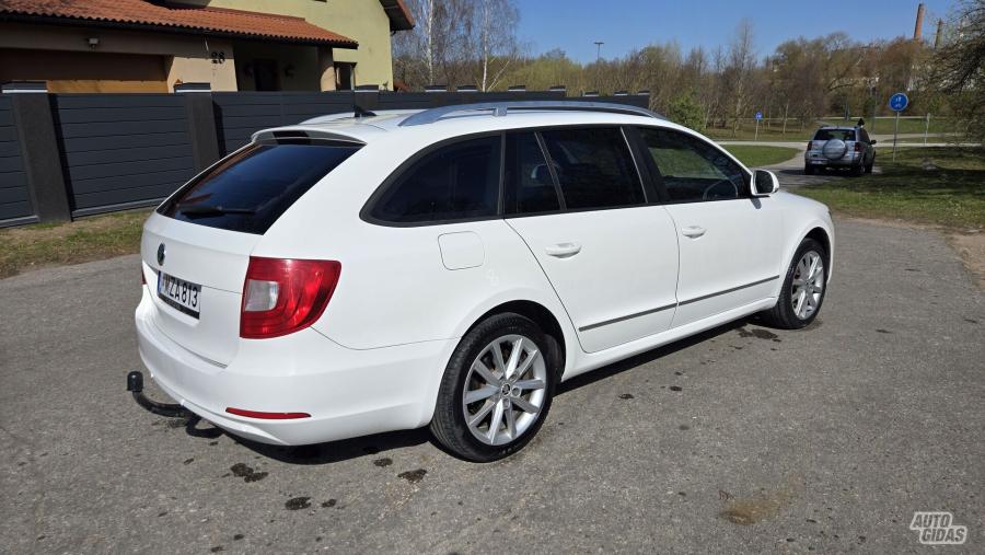 Skoda SuperB 2011 in Panevezys, with an engine capacity of 1.60 L and mileage of 415 thousand km for 3500 €, photo 16 on AUTOMOTO.COM.LV