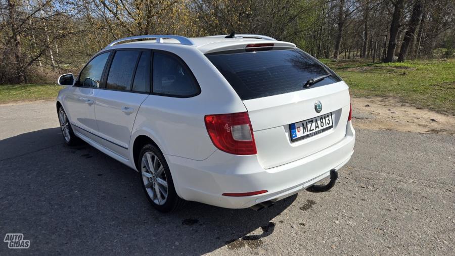 Skoda SuperB 2011 in Panevezys, with an engine capacity of 1.60 L and mileage of 415 thousand km for 3500 €, photo 18 on AUTOMOTO.COM.LV