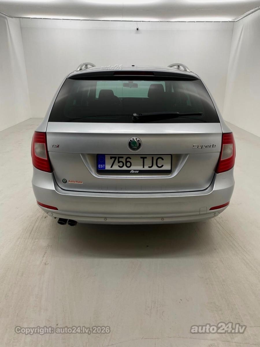 Skoda SuperB 2011 Tallina, ar dzinēja tilpumu 1.80 L un nobraukumu 123 tūkst. km par 4500 €, foto 3 vietnē AUTOMOTO.COM.LV
