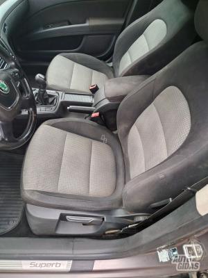 Skoda SuperB 2011 in Mazeikiai, with an engine capacity of 2.00 L and mileage of 373 thousand km for 2650 €, photo 14 on AUTOMOTO.COM.LV