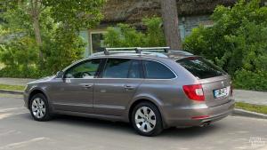Skoda SuperB 2011 in Vilnius, with an engine capacity of 2.00 L and mileage of 327 thousand km for 3250 €, photo 4 on AUTOMOTO.COM.LV