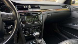 Skoda SuperB 2011 in Vilnius, with an engine capacity of 2.00 L and mileage of 327 thousand km for 3250 €, photo 14 on AUTOMOTO.COM.LV