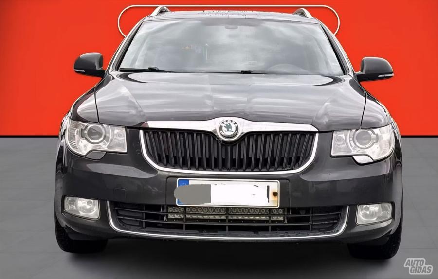 Skoda SuperB 2011 Kauņa, ar dzinēja tilpumu 2.00 L un nobraukumu 323 tūkst. km par 3850 €, foto 3 vietnē AUTOMOTO.COM.LV