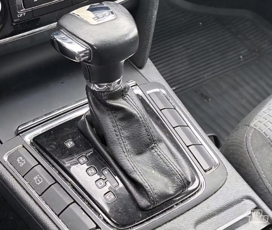 Skoda SuperB 2011 Kauņa, ar dzinēja tilpumu 2.00 L un nobraukumu 323 tūkst. km par 3850 €, foto 13 vietnē AUTOMOTO.COM.LV