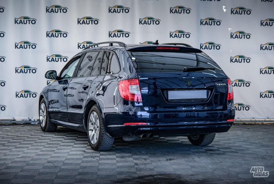 Skoda SuperB 2011 in Kaunas, with an engine capacity of 1.60 L and mileage of 255 thousand km for 5990 €, photo 5 on AUTOMOTO.COM.LV
