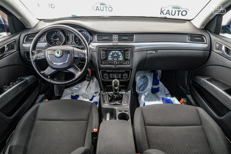 Skoda SuperB 2011 in Kaunas, with an engine capacity of 1.60 L and mileage of 255 thousand km for 5990 €, photo 9 on AUTOMOTO.COM.LV