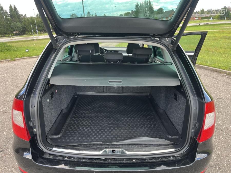 Skoda SuperB 2011 in Vilnius, with an engine capacity of 2.00 L and mileage of 287 thousand km for 5500 €, photo 16 on AUTOMOTO.COM.LV