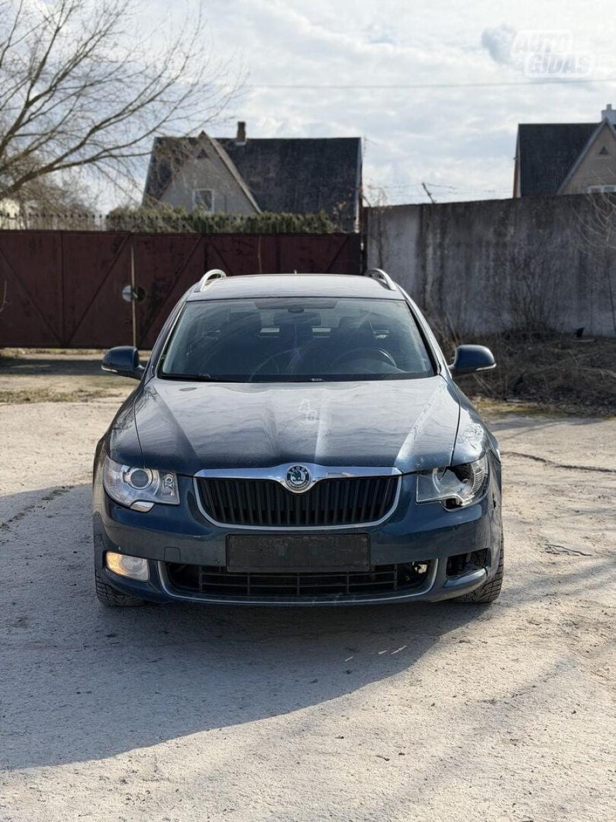 Skoda SuperB 2012 in Panevezys, with an engine capacity of 2.00 L and mileage of 390 thousand km for 1700 €, photo 2 on AUTOMOTO.COM.LV