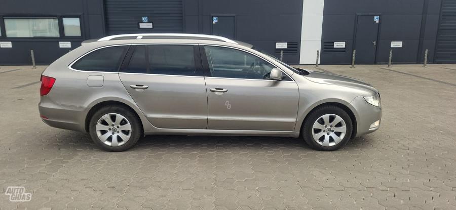 Skoda SuperB 2012 in Vilnius, with an engine capacity of 2.00 L and mileage of 238 thousand km for 4100 €, photo 6 on AUTOMOTO.COM.LV