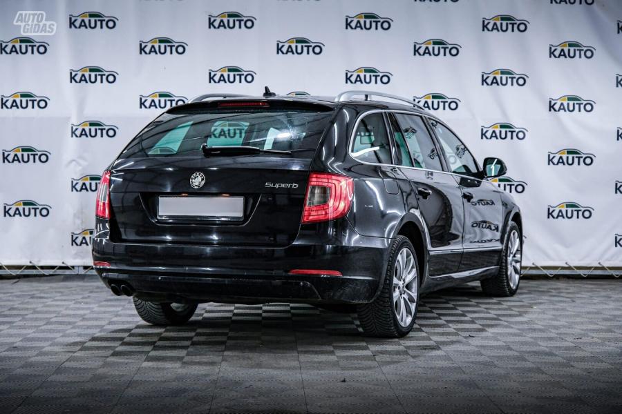 Skoda SuperB 2012 Kauņa, ar dzinēja tilpumu 2.00 L un nobraukumu 277 tūkst. km par 6990 €, foto 4 vietnē AUTOMOTO.COM.LV